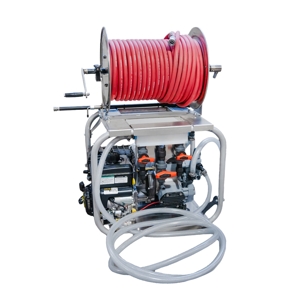 CleanFreak® Softwash System (300 PSI @ 11.0 GPM) w/ Comet P40 Pump ...