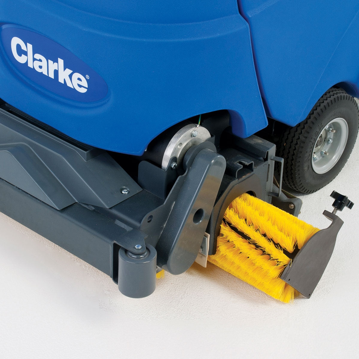 Clarke® Clean Track® L24 Battery Powered Self-Contained Carpet ...